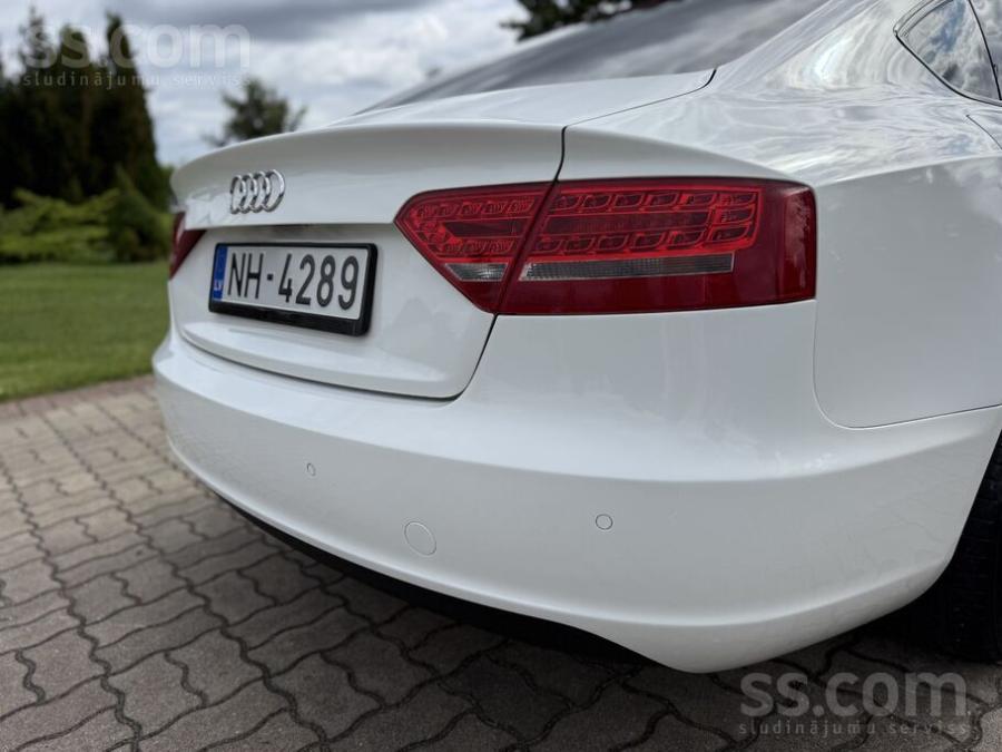 Balts Audi A5 2010 Rīga, ar dzinēja tilpumu 2.00 L un nobraukumu 248 tūkst. km par 6980 €, foto 22 vietnē AUTOMOTO.COM.LV