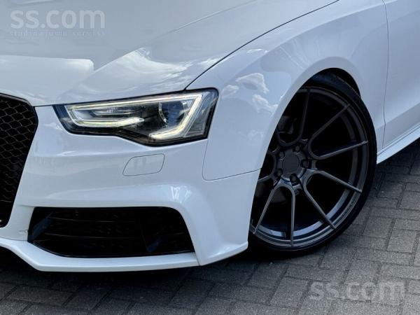 White Audi A5 2011 in Jelgava, with an engine capacity of 2.00 L and mileage of 187 thousand km for 9800 €, photo 5 on AUTOMOTO.COM.LV