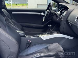 White Audi A5 2011 in Jelgava, with an engine capacity of 2.00 L and mileage of 187 thousand km for 9800 €, photo 16 on AUTOMOTO.COM.LV