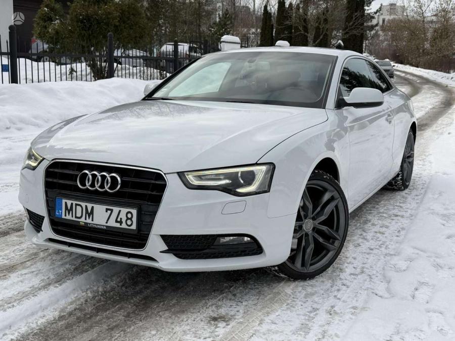 White Audi A5 2012 in Vilnius, with an engine capacity of 1.80 L and mileage of 328 thousand km for 6500 €, photo 1 on AUTOMOTO.COM.LV