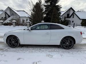 White Audi A5 2012 in Vilnius, with an engine capacity of 1.80 L and mileage of 328 thousand km for 6500 €, photo 4 on AUTOMOTO.COM.LV