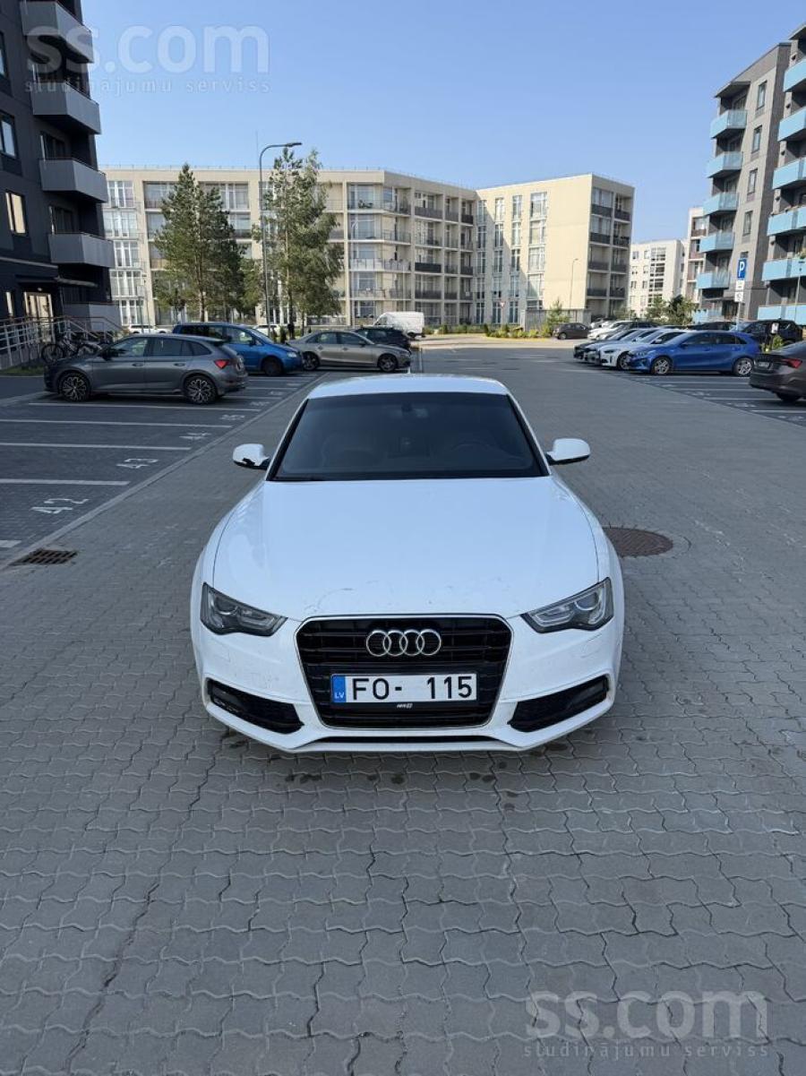 Balts Audi A5 2012 Rīga, ar dzinēja tilpumu 2.00 L un nobraukumu 310 tūkst. km par 9200 €, foto 3 vietnē AUTOMOTO.COM.LV