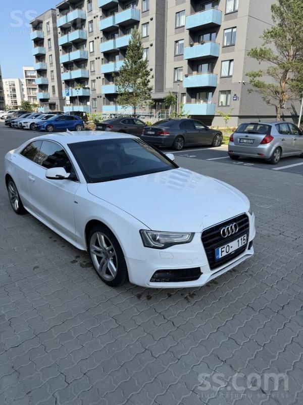 White Audi A5 2012 in Riga, with an engine capacity of 2.00 L and mileage of 310 thousand km for 9200 €, photo 3 on AUTOMOTO.COM.LV
