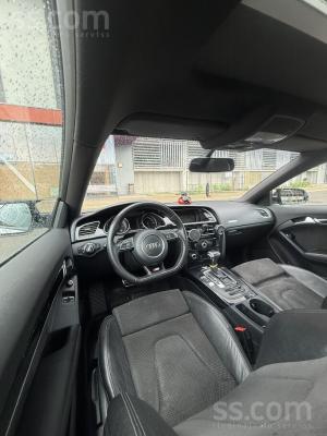 White Audi A5 2013 in Riga, with an engine capacity of 2.00 L and mileage of 200 thousand km for 15000 €, photo 8 on AUTOMOTO.COM.LV