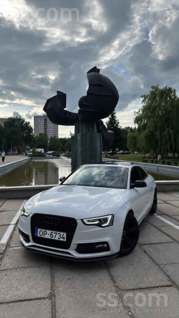 Balts Audi A5 2013 Rīga, ar dzinēja tilpumu 2.00 L un nobraukumu 200 tūkst. km par 15000 €, foto 1 vietnē AUTOMOTO.COM.LV