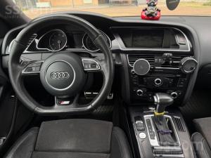 White Audi A5 2013 in Riga, with an engine capacity of 2.00 L and mileage of 200 thousand km for 15000 €, photo 8 on AUTOMOTO.COM.LV