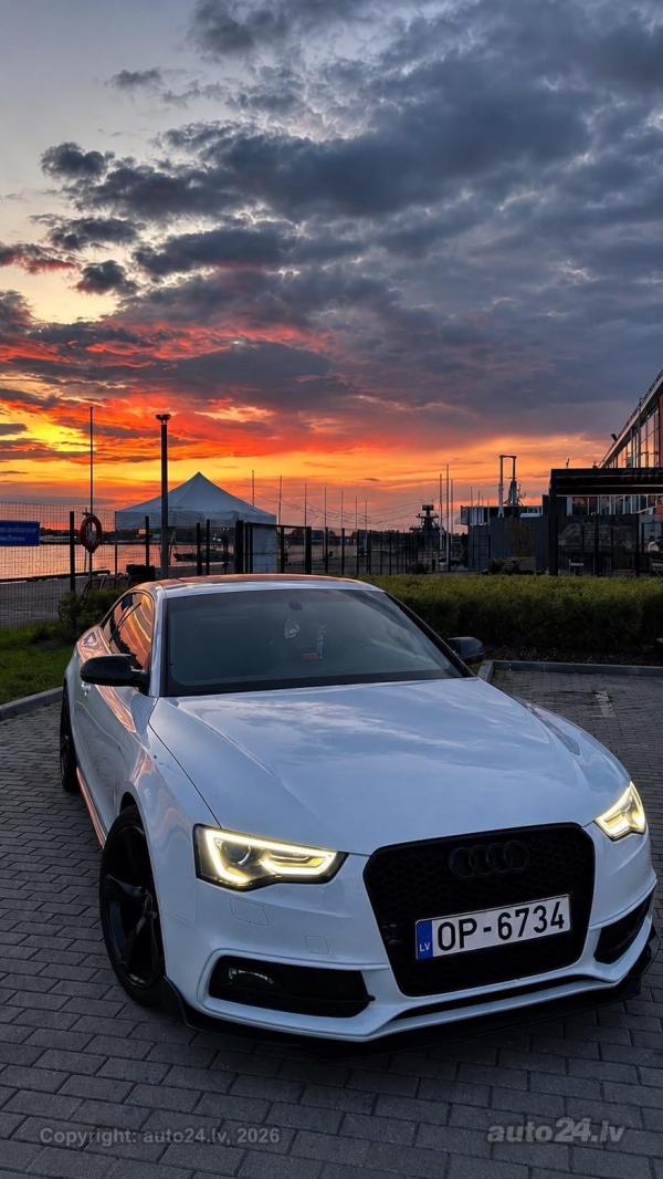 White Audi A5 2013 in Riga, with an engine capacity of 0.00 L and mileage of 200 thousand km for 15000 €, photo 8 on AUTOMOTO.COM.LV