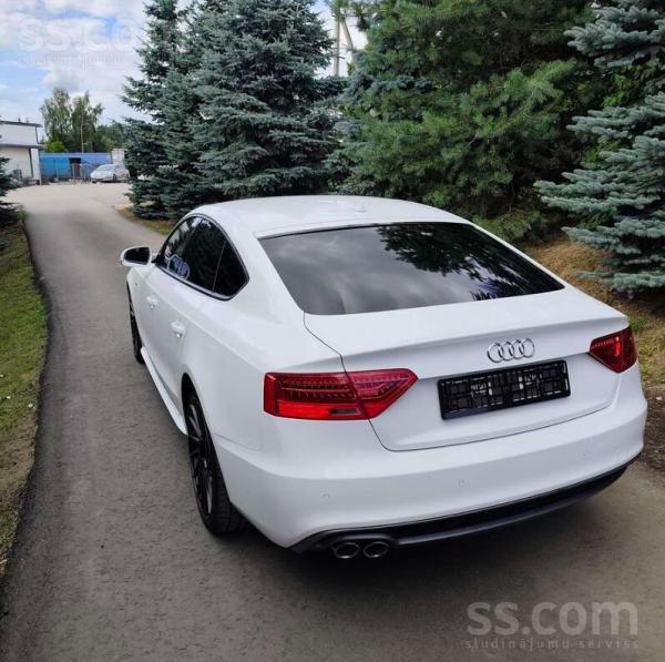 White Audi A5 2013 in Ogre, with an engine capacity of 2.00 L and mileage of 286 thousand km for 13500 €, photo 3 on AUTOMOTO.COM.LV