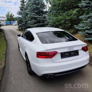 White Audi A5 2013 in Ogre, with an engine capacity of 2.00 L and mileage of 286 thousand km for 13500 €, photo 4 on AUTOMOTO.COM.LV