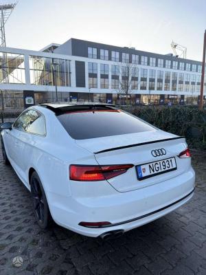 White Audi A5 2017 in Vilnius, with an engine capacity of 1.97 L and mileage of 207 thousand km for 16500 €, photo 10 on AUTOMOTO.COM.LV