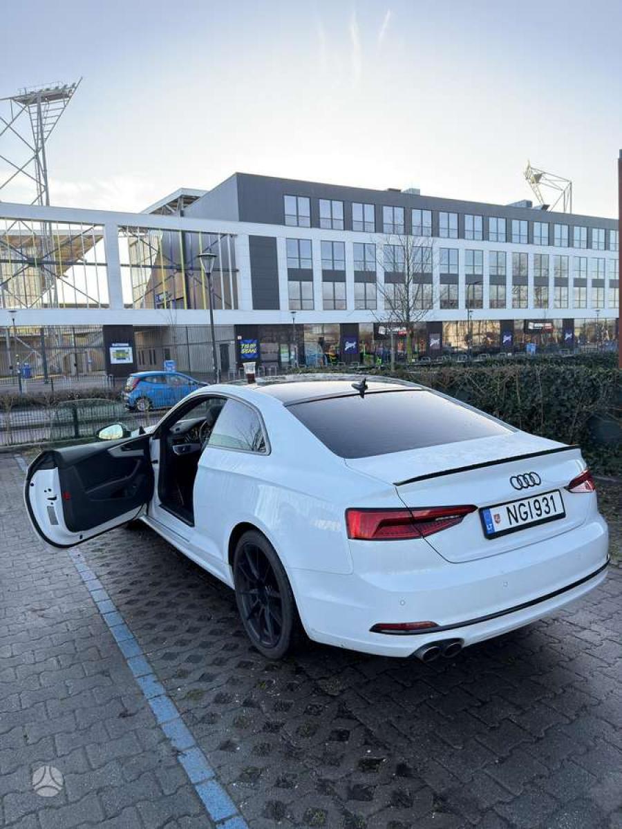 White Audi A5 2017 in Vilnius, with an engine capacity of 1.97 L and mileage of 207 thousand km for 16500 €, photo 24 on AUTOMOTO.COM.LV