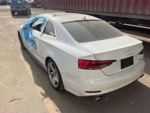 White Audi A5 2018 in Vilnius, with an engine capacity of 1.98 L and mileage of 133 thousand km for 12450 €, photo 5 on AUTOMOTO.COM.LV