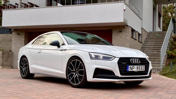White Audi A5 2019 in Riga, with an engine capacity of 3.00 L and mileage of 123 thousand km for 23000 €, photo 1 on AUTOMOTO.COM.LV