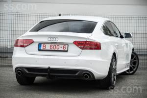 White Audi A5 2010 in Tukums, with an engine capacity of 2.70 L and mileage of 285 thousand km for 8900 €, photo 9 on AUTOMOTO.COM.LV