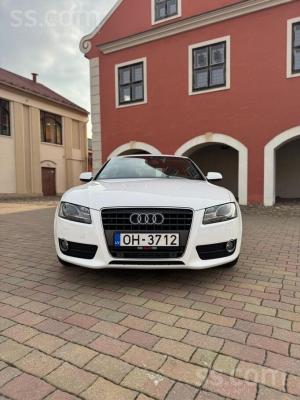 Balts Audi A5 2010 Bauska, ar dzinēja tilpumu 2.70 L un nobraukumu 0 tūkst. km par 5295 €, foto 3 vietnē AUTOMOTO.COM.LV