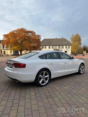 Balts Audi A5 2010 Bauska, ar dzinēja tilpumu 2.70 L un nobraukumu 0 tūkst. km par 5295 €, foto 5 vietnē AUTOMOTO.COM.LV