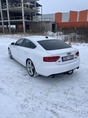 Balts Audi A5 2010 Jelgava, ar dzinēja tilpumu 2.00 L un nobraukumu 250 tūkst. km par 6500 €, foto 3 vietnē AUTOMOTO.COM.LV