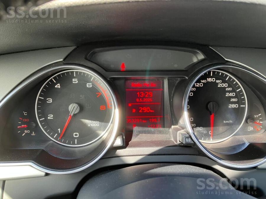 White Audi A5 2011 in Riga, with an engine capacity of 1.80 L and mileage of 353 thousand km for 7900 €, photo 11 on AUTOMOTO.COM.LV