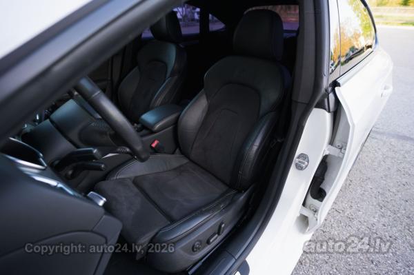 White Audi A5 2011 in Tallinn, with an engine capacity of 3.00 L and mileage of 235 thousand km for 11000 €, photo 11 on AUTOMOTO.COM.LV
