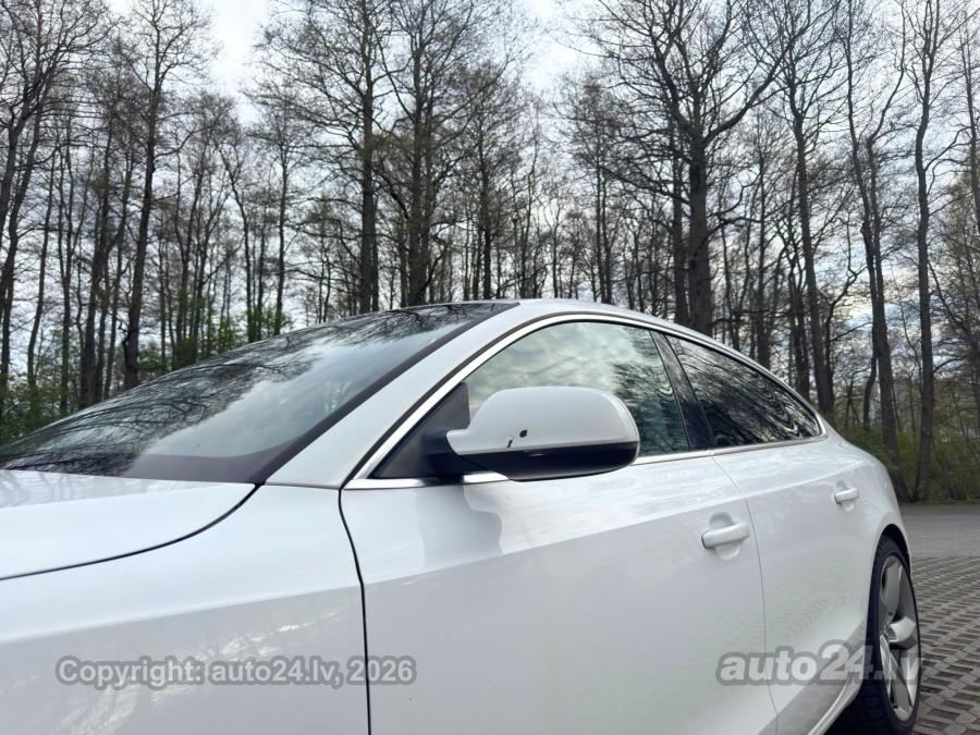 White Audi A5 2012 in Tallinn, with an engine capacity of 3.00 L and mileage of 288 thousand km for 9400 €, photo 11 on AUTOMOTO.COM.LV