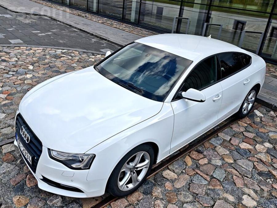 White Audi A5 2012 in Riga, with an engine capacity of 3.00 L and mileage of 270 thousand km for 9900 €, photo 9 on AUTOMOTO.COM.LV