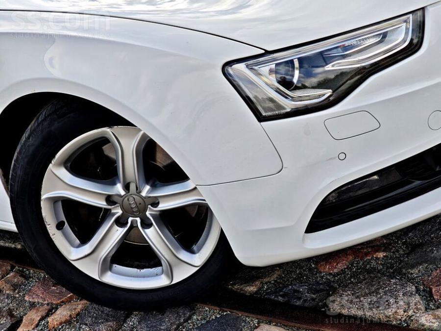 White Audi A5 2012 in Riga, with an engine capacity of 3.00 L and mileage of 270 thousand km for 9900 €, photo 10 on AUTOMOTO.COM.LV