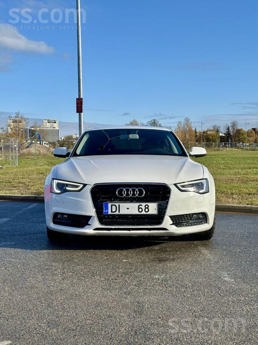 White Audi A5 2012 in Riga, with an engine capacity of 2.00 L and mileage of 108 thousand km for 13200 €, photo 1 on AUTOMOTO.COM.LV