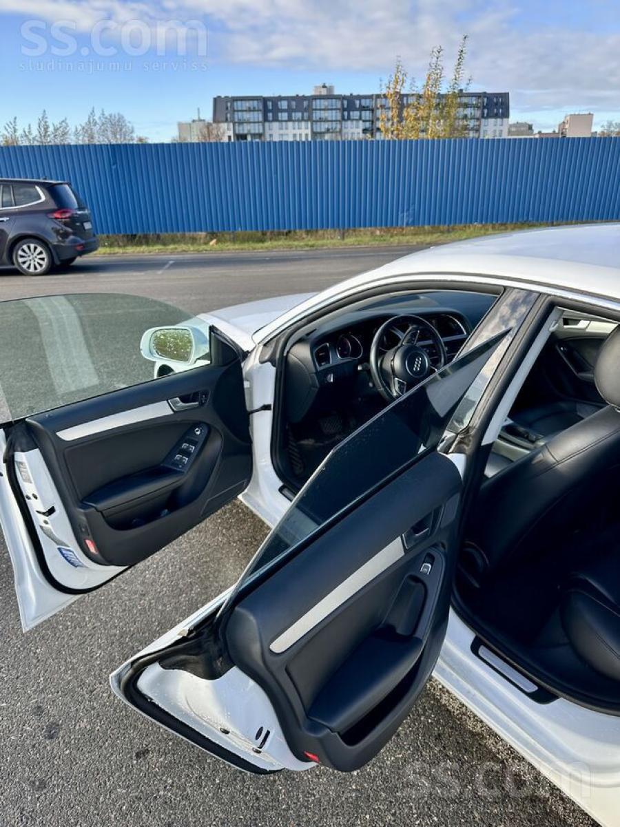White Audi A5 2012 in Riga, with an engine capacity of 2.00 L and mileage of 108 thousand km for 13200 €, photo 6 on AUTOMOTO.COM.LV