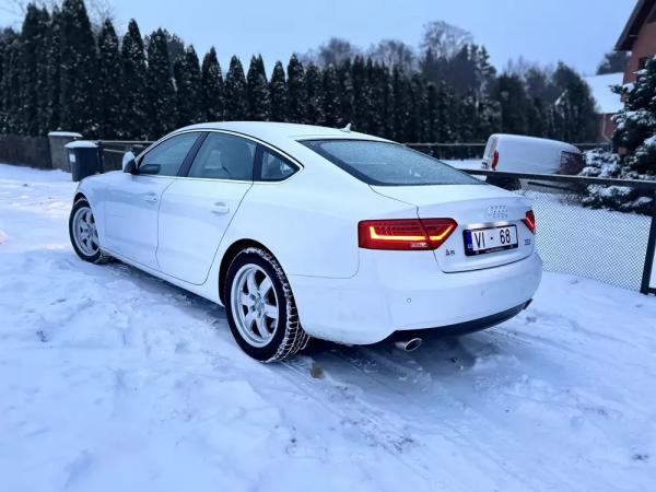 White Audi A5 2012 in Grobiņa, with an engine capacity of 3.00 L and mileage of 284 thousand km for 11500 €, photo 1 on AUTOMOTO.COM.LV