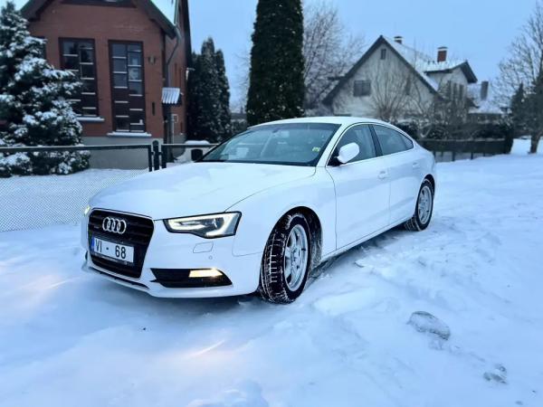 White Audi A5 2012 in Grobiņa, with an engine capacity of 3.00 L and mileage of 284 thousand km for 11500 €, photo 2 on AUTOMOTO.COM.LV