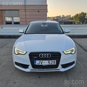 White Audi A5 2013 in Riga, with an engine capacity of 3.00 L and mileage of 144 thousand km for 14750 €, photo 4 on AUTOMOTO.COM.LV