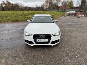 Balts Audi A5 2015 Valmiera, ar dzinēja tilpumu 2.00 L un nobraukumu 165 tūkst. km par 15000 €, foto 2 vietnē AUTOMOTO.COM.LV