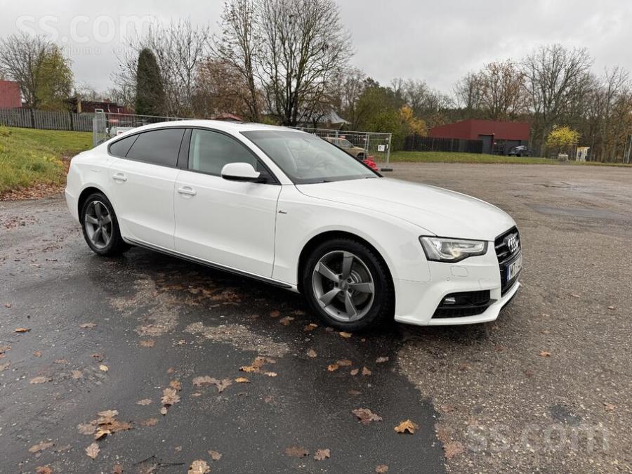 Balts Audi A5 2015 Valmiera, ar dzinēja tilpumu 2.00 L un nobraukumu 165 tūkst. km par 15000 €, foto 3 vietnē AUTOMOTO.COM.LV