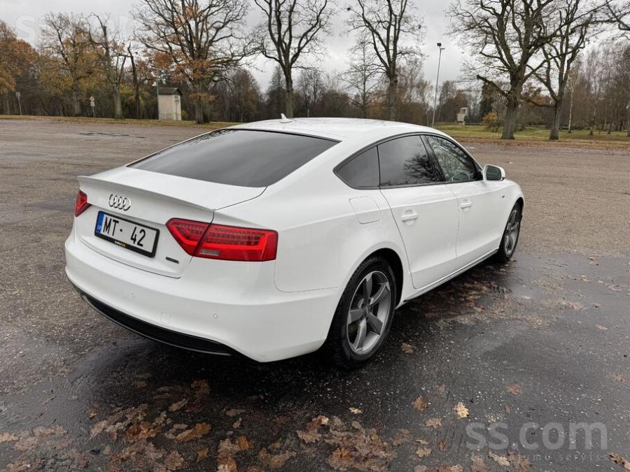 Balts Audi A5 2015 Valmiera, ar dzinēja tilpumu 2.00 L un nobraukumu 165 tūkst. km par 15000 €, foto 4 vietnē AUTOMOTO.COM.LV