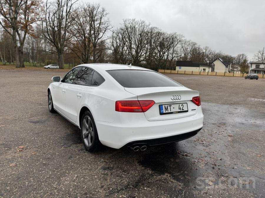 Balts Audi A5 2015 Valmiera, ar dzinēja tilpumu 2.00 L un nobraukumu 165 tūkst. km par 15000 €, foto 5 vietnē AUTOMOTO.COM.LV