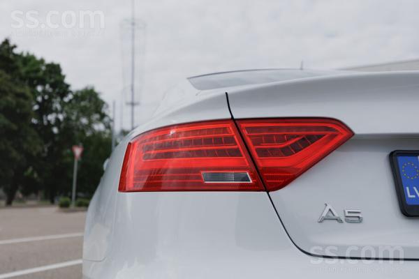 Balts Audi A5 2015 Rīga, ar dzinēja tilpumu 2.00 L un nobraukumu 162 tūkst. km par 11900 €, foto 10 vietnē AUTOMOTO.COM.LV