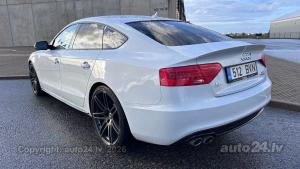 Balts Audi A5 2016 Tallina, ar dzinēja tilpumu 2.00 L un nobraukumu 168 tūkst. km par 18900 €, foto 3 vietnē AUTOMOTO.COM.LV