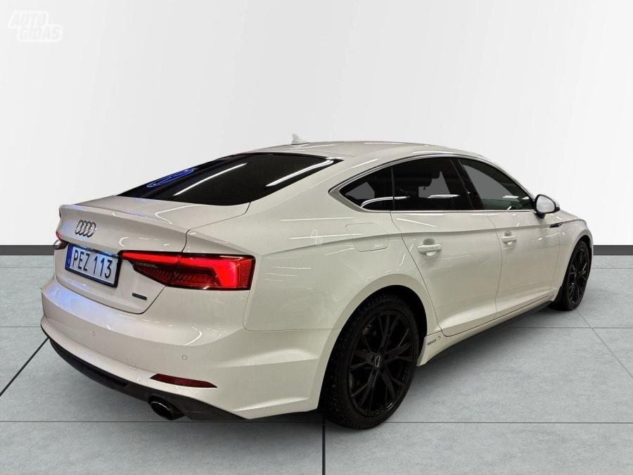 White Audi A5 2017 in Kaunas, with an engine capacity of 0.00 L and mileage of 93 thousand km for 29317 €, photo 6 on AUTOMOTO.COM.LV