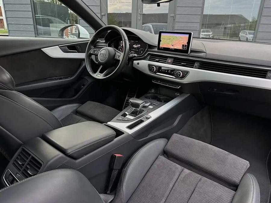 White Audi A5 2017 in Jelgava, with an engine capacity of 2.00 L and mileage of 199 thousand km for 20700 €, photo 7 on AUTOMOTO.COM.LV