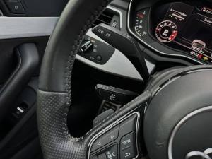 White Audi A5 2017 in Jelgava, with an engine capacity of 2.00 L and mileage of 199 thousand km for 20700 €, photo 21 on AUTOMOTO.COM.LV