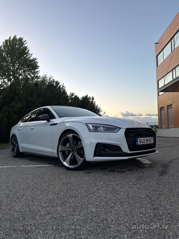 Audi A5 2017 in Tallinn on AUTOMOTO.COM.LV White Audi A5 2017 in Tallinn, with an engine capacity of 2.00 L and mileage of 140 thousand km for 26499 €, photo 3 on AUTOMOTO.COM.LV