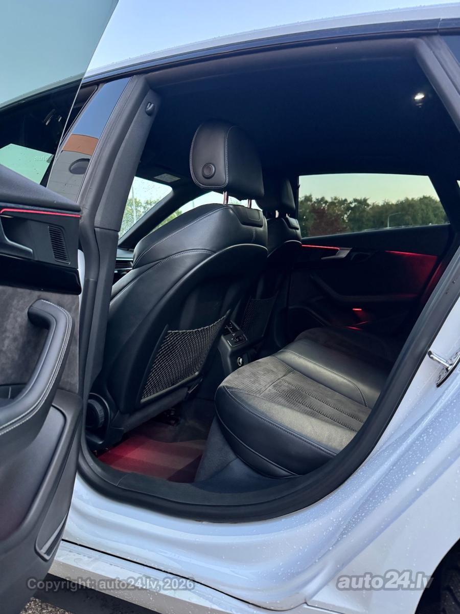 Balts Audi A5 2017 Tallina, ar dzinēja tilpumu 2.00 L un nobraukumu 140 tūkst. km par 26499 €, foto 9 vietnē AUTOMOTO.COM.LV
