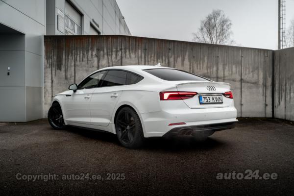 White Audi A5 2018 in Tartu, with an engine capacity of 3.00 L and mileage of 145 thousand km for 24900 €, photo 11 on AUTOMOTO.COM.LV