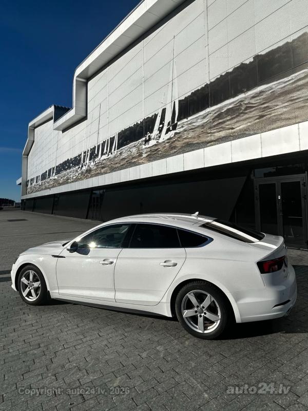 White Audi A5 2019 in Tallinn, with an engine capacity of 2.00 L and mileage of 233 thousand km for 17950 €, photo 3 on AUTOMOTO.COM.LV