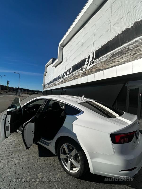 White Audi A5 2019 in Tallinn, with an engine capacity of 2.00 L and mileage of 233 thousand km for 17950 €, photo 4 on AUTOMOTO.COM.LV