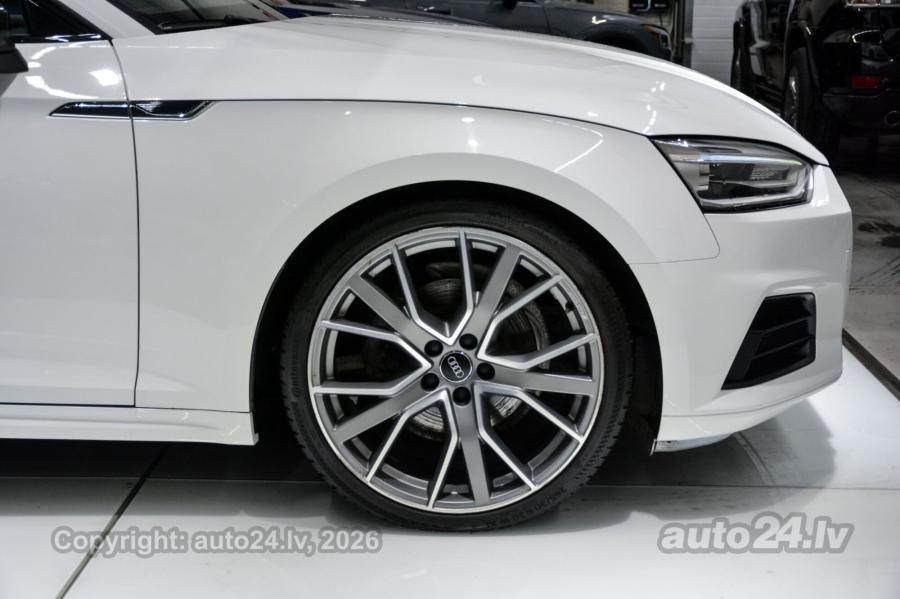 White Audi A5 2019 in Tallinn, with an engine capacity of 2.00 L and mileage of 130 thousand km for 21500 €, photo 5 on AUTOMOTO.COM.LV