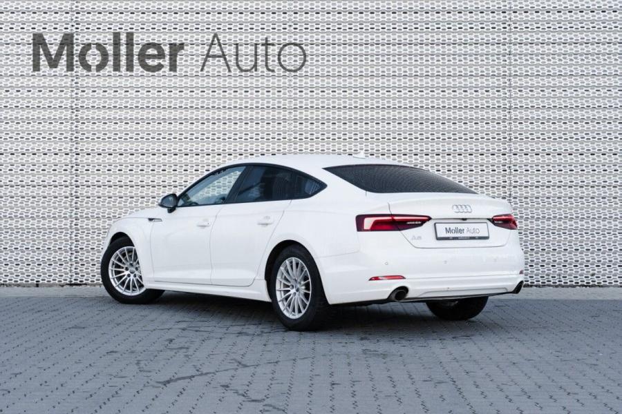 White Audi A5 2019 in Marupe, with an engine capacity of 2.00 L and mileage of 154 thousand km for 19950 €, photo 4 on AUTOMOTO.COM.LV