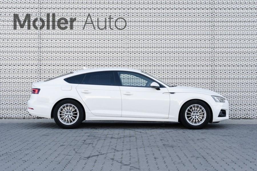 White Audi A5 2019 in Marupe, with an engine capacity of 2.00 L and mileage of 154 thousand km for 19950 €, photo 6 on AUTOMOTO.COM.LV