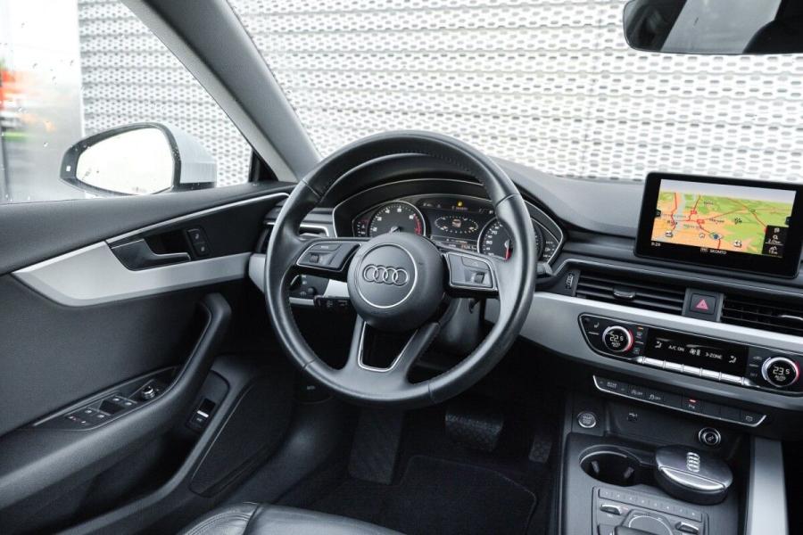 White Audi A5 2019 in Marupe, with an engine capacity of 2.00 L and mileage of 154 thousand km for 19950 €, photo 26 on AUTOMOTO.COM.LV