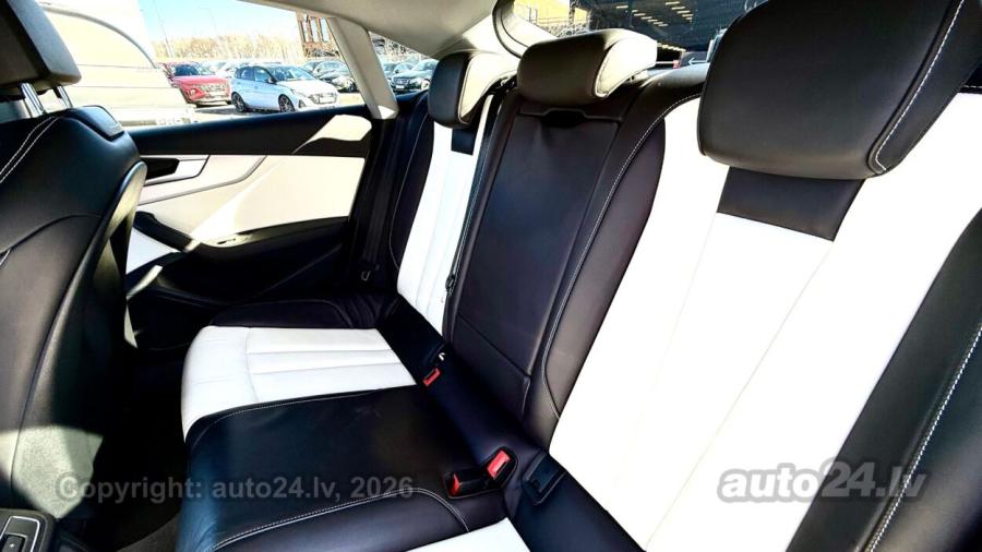 White Audi A5 2021 in Tallinn, with an engine capacity of 2.00 L and mileage of 82 thousand km for 27500 €, photo 19 on AUTOMOTO.COM.LV
